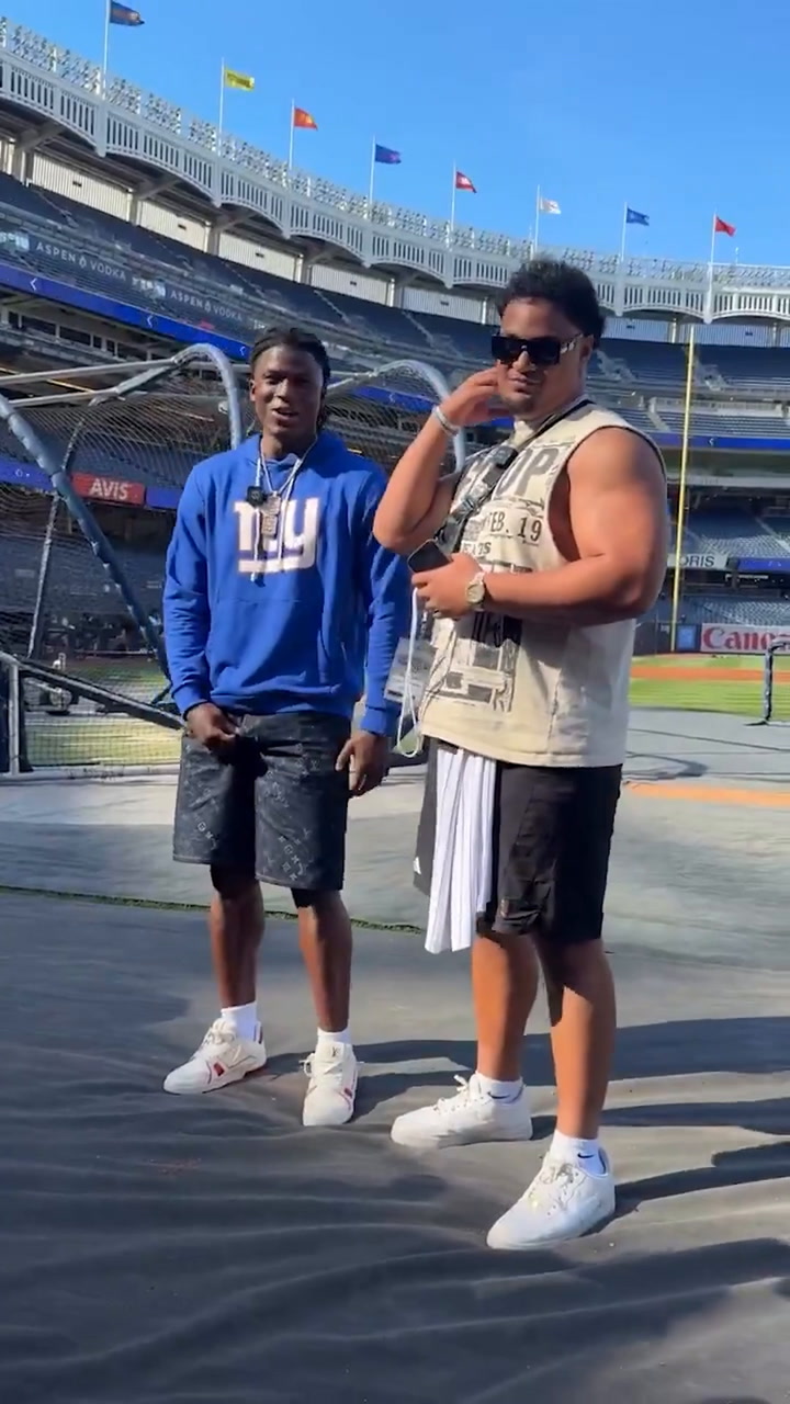 Giants rookies stopped by Yankee Stadium today and caught up with ...
