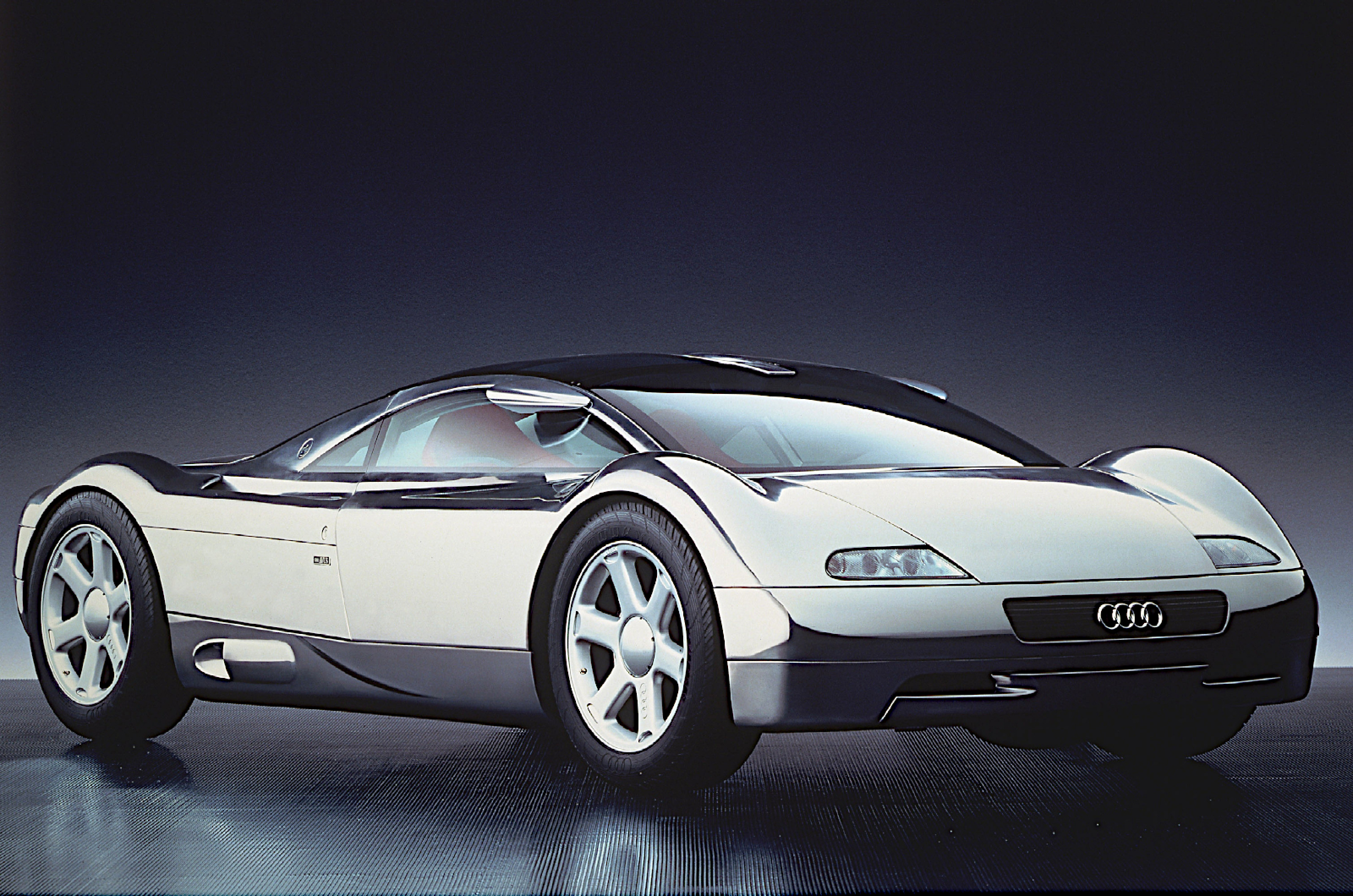 30 concept cars bizarres et merveilleux des années 90