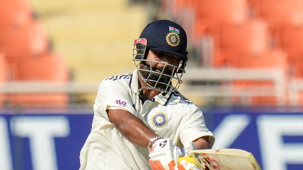 50 in 50: Rishabh Pant takes out IPL's anger on Abdul Malik