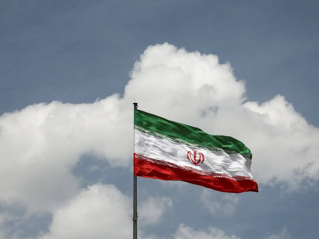 Iran says frozen funds key to progress in US talks