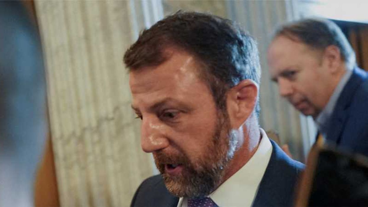 Trump forced to deploy border czar to clean up Markwayne Mullin mess ...