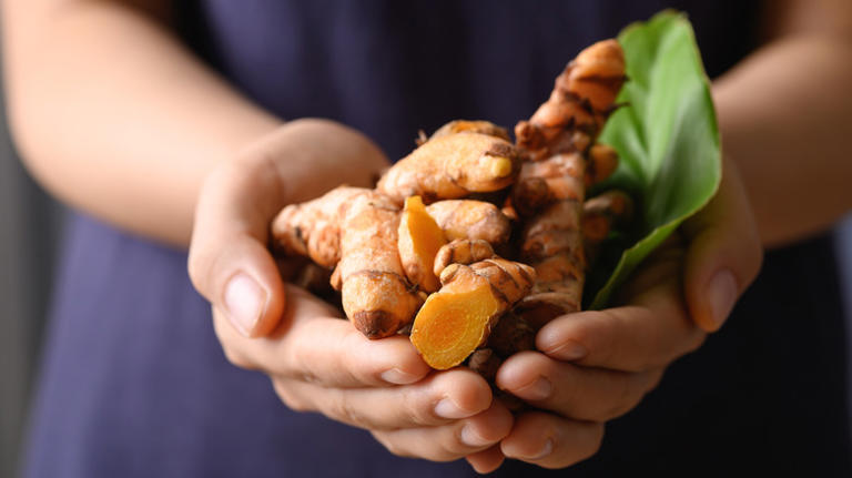 Eating turmeric has an unexpected effect on your mental health