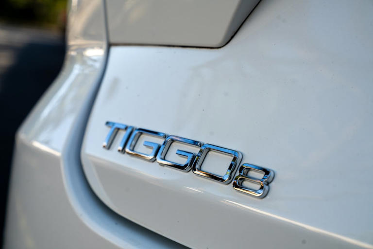 2026 Chery Tiggo 8 CSH vs MG QS vs KGM Rexton comparison