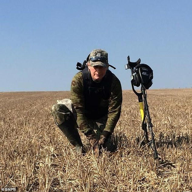 Metal detectorist pays off his mortgage after unearthing rare Roman ...