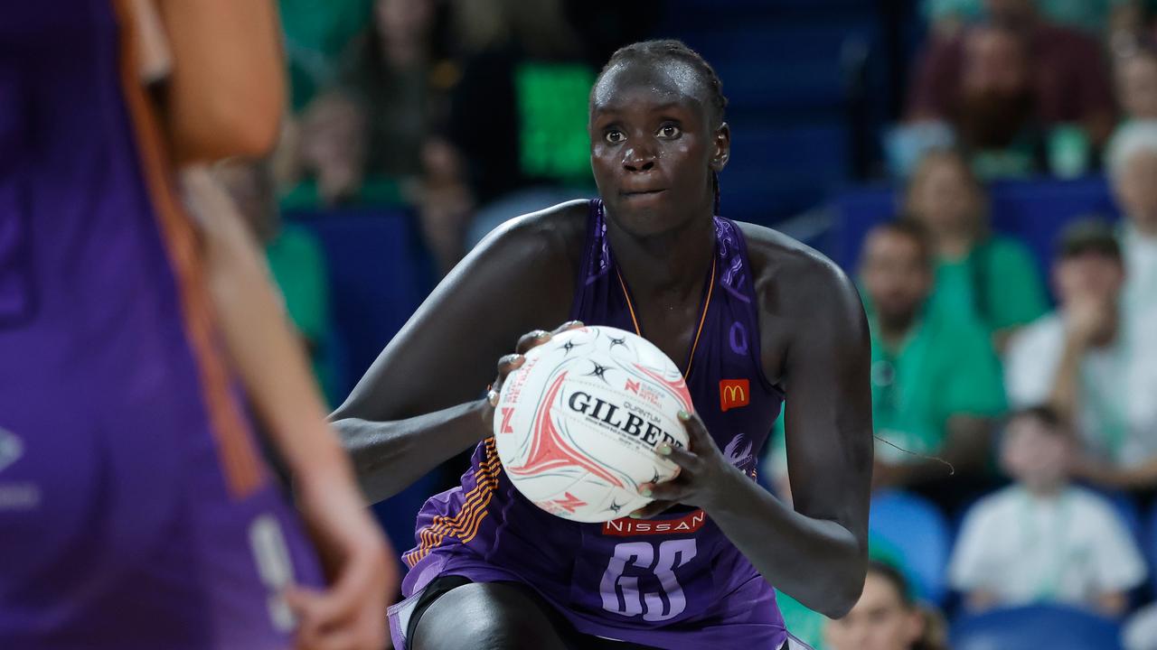 Super Netball top four set as Firebirds down Lightning