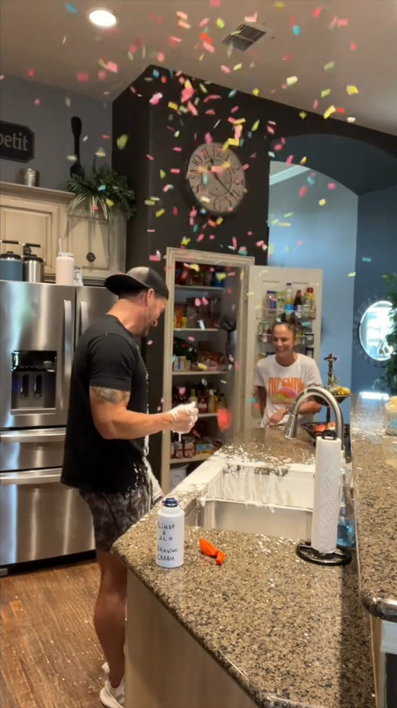 Couples balloon fun