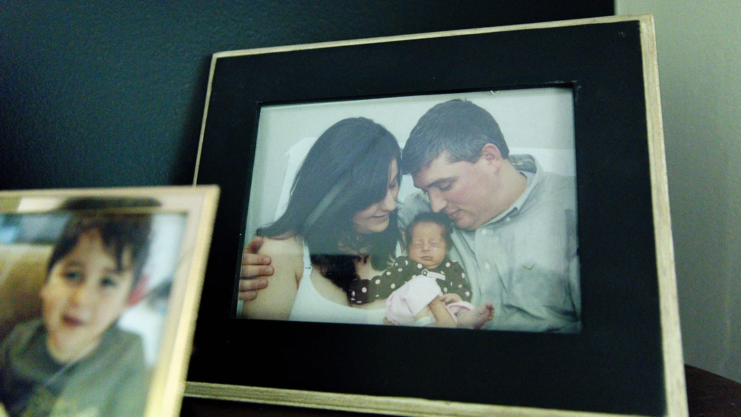 Subtle text shifts may signal growing family distance