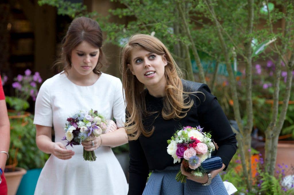 Prince William and Princess Beatrice brush off royal family woes with ...