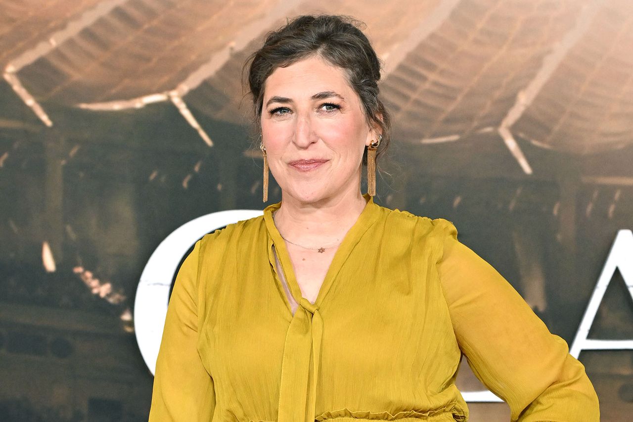 Mayim Bialik says she had 'nightmare' symptoms after GLP-1 injection ...