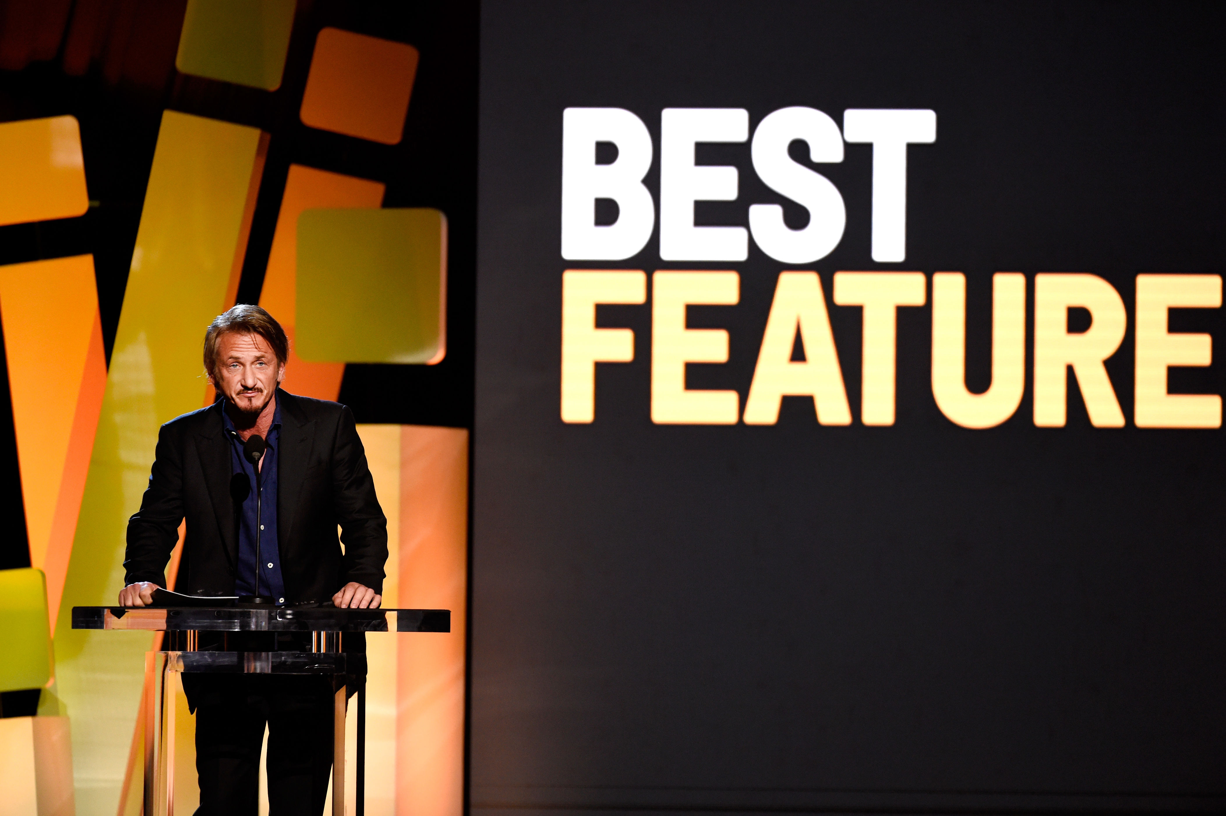 Sean Penn says award shows are 'dread-provoking,' vows he'll 'never ...