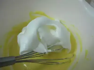 Japanese souffle cheesecake