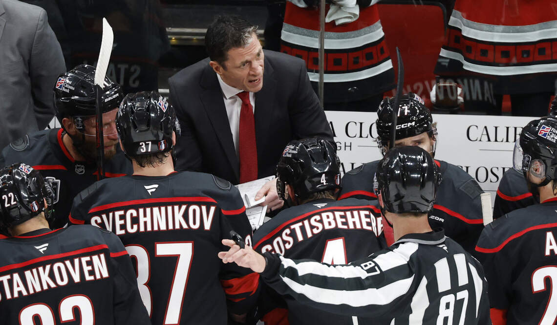 Hurricanes-Golden Knights Game 3 updates: Carolina, Vegas tied in ...