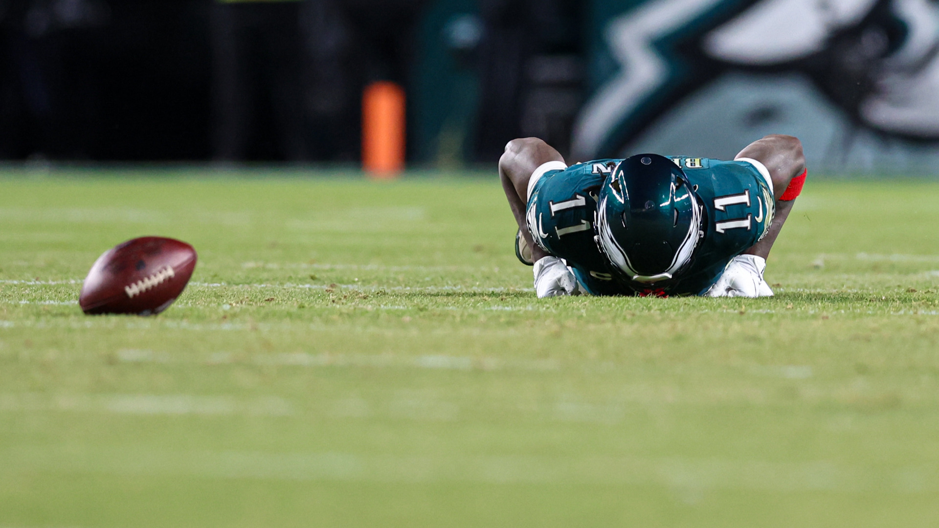 AJ Brown's Eagles locker room leaks break NFL bro code