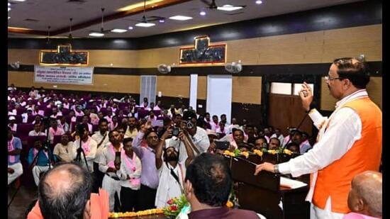 Only those rendered jobless raising questions: UP deputy CM Maurya jibe ...