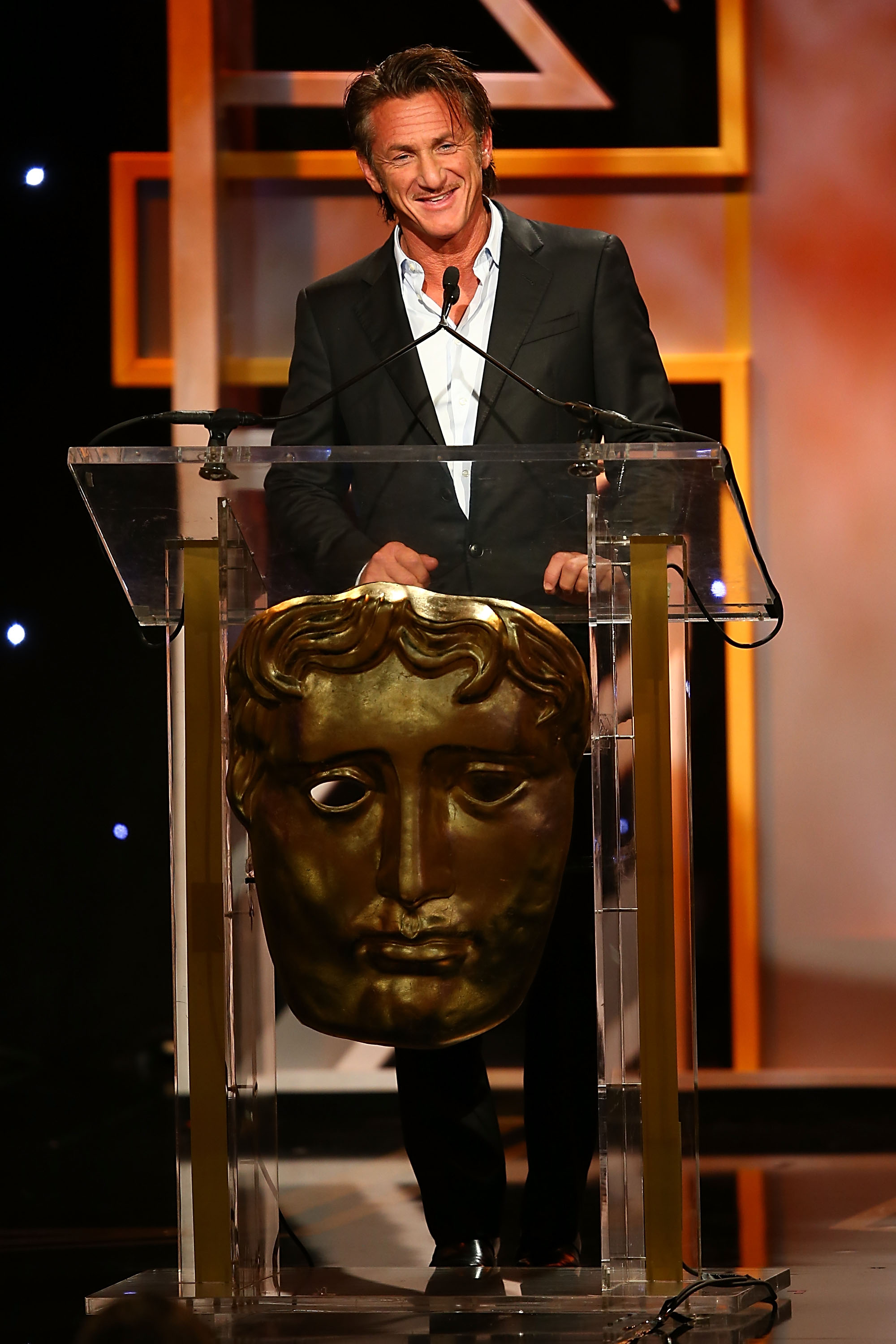 Sean Penn says award shows are 'dread-provoking,' vows he'll 'never ...
