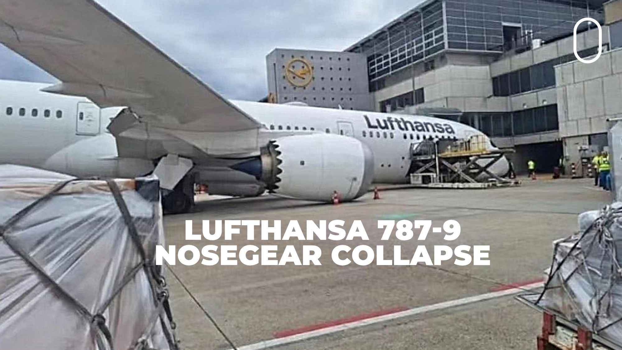 Staff injured: Lufthansa Boeing 787 nose gear collapses before Los ...