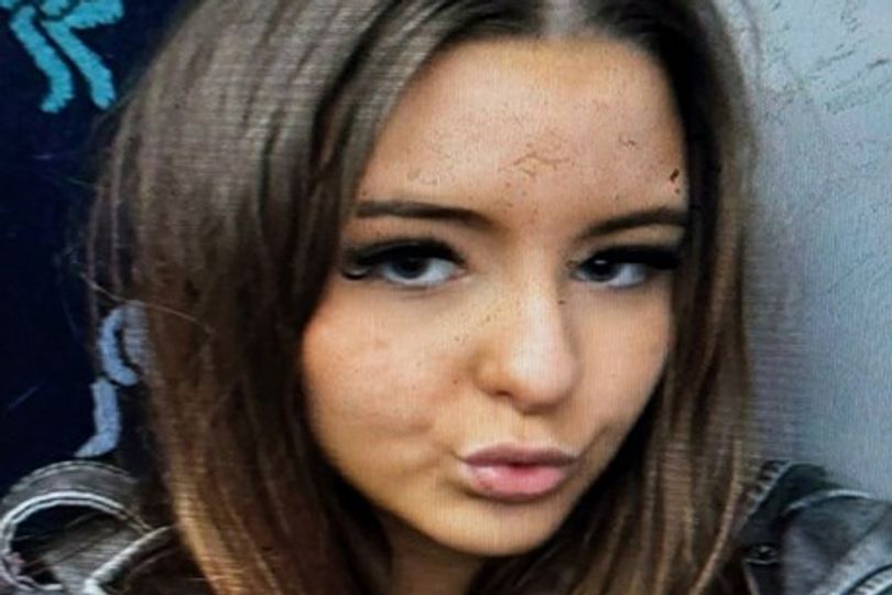 Edinburgh search for missing teenager last seen in city centre as ...