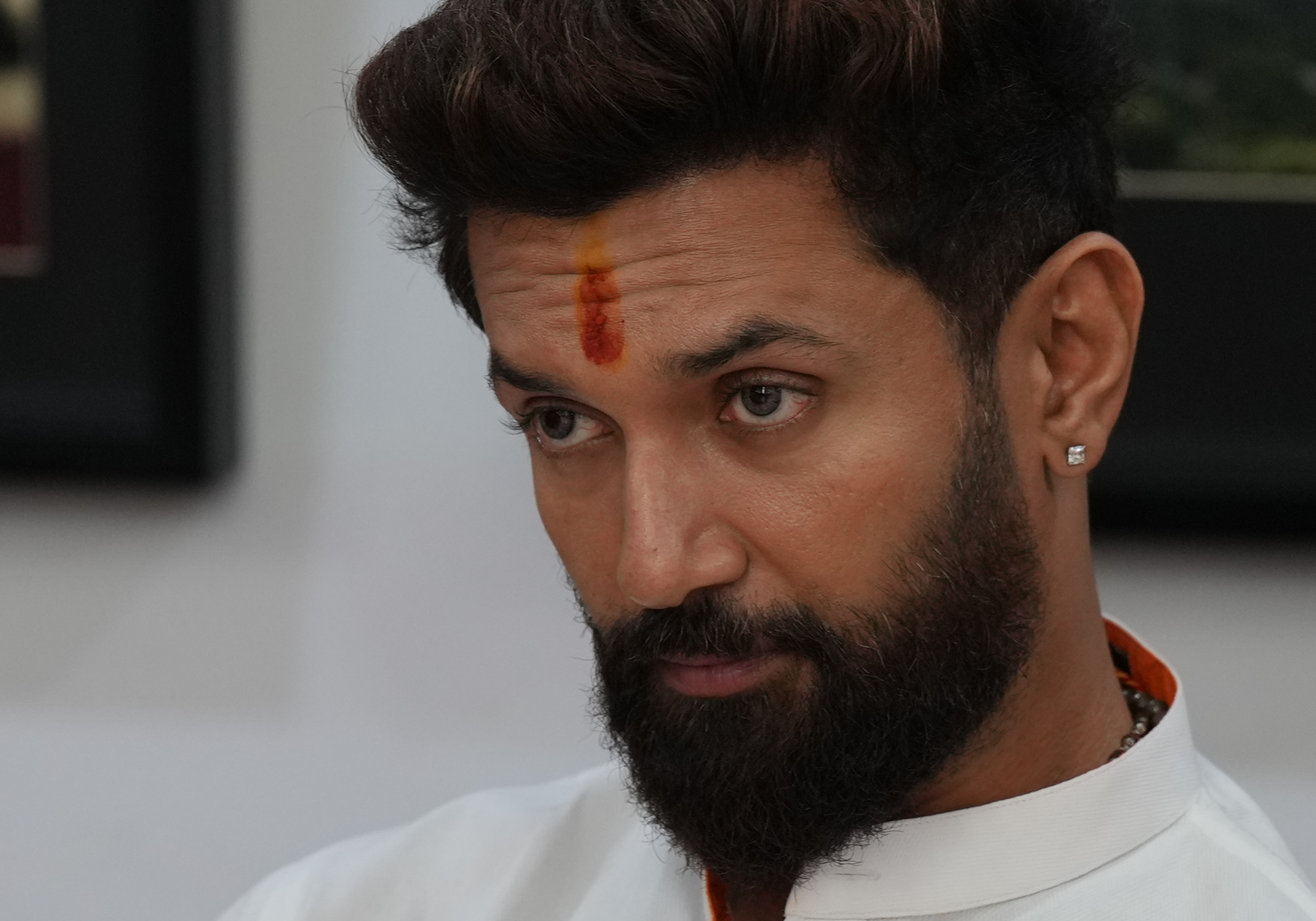 Chirag names old loyalist Ashraf Ansari as LJPRV candidate for Bihar ...
