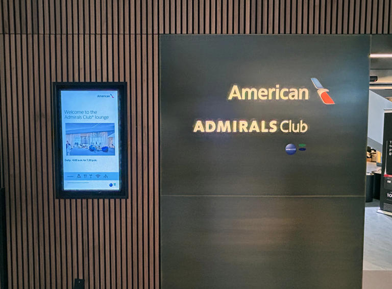 Turbulence safety, Admirals Club improvements, Delta A321neo issues ...