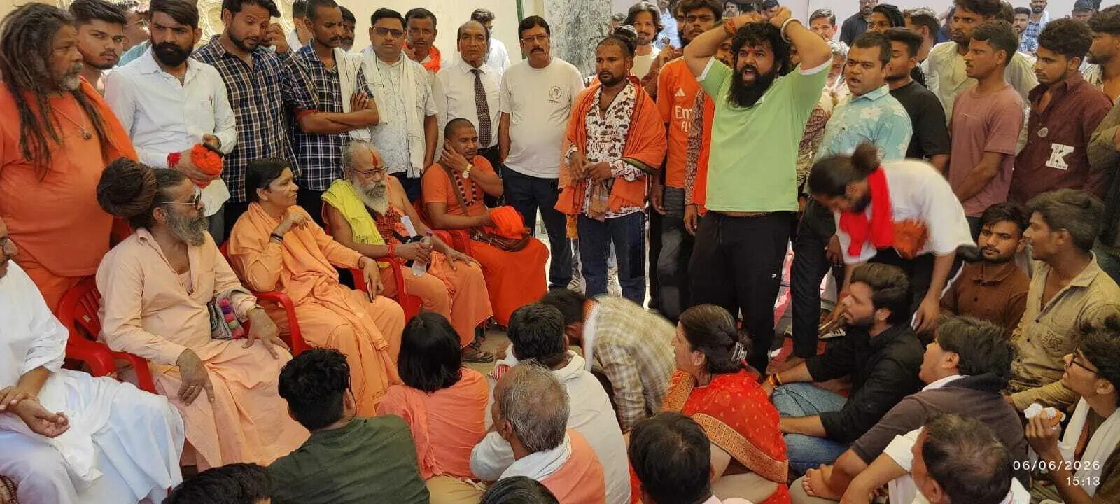 Unknown assailants stab head priest of Kota’s famed Chandrasel Math 26 ...