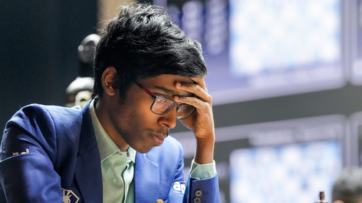 Praggnanandhaa is an incredible fighter: Carlsen praises GM for winning ...