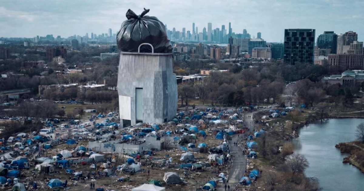 Trump shares bizarre AI image mocking Obama library with giant trash ...