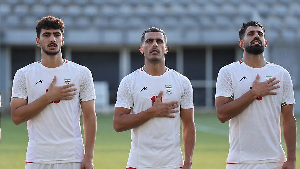 Absurde Seattle-Reise: WM-Schikane: Iran muss USA am Spieltag wieder ...