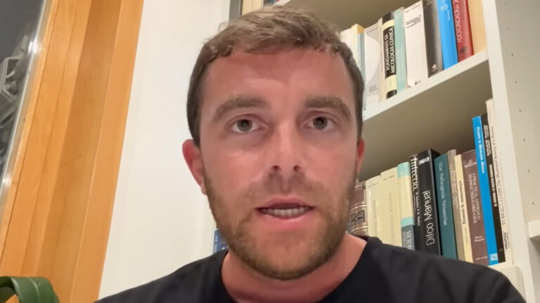 Romano sul futuro di Curtis Jones: «Chiesa ha confermato l’interesse ...