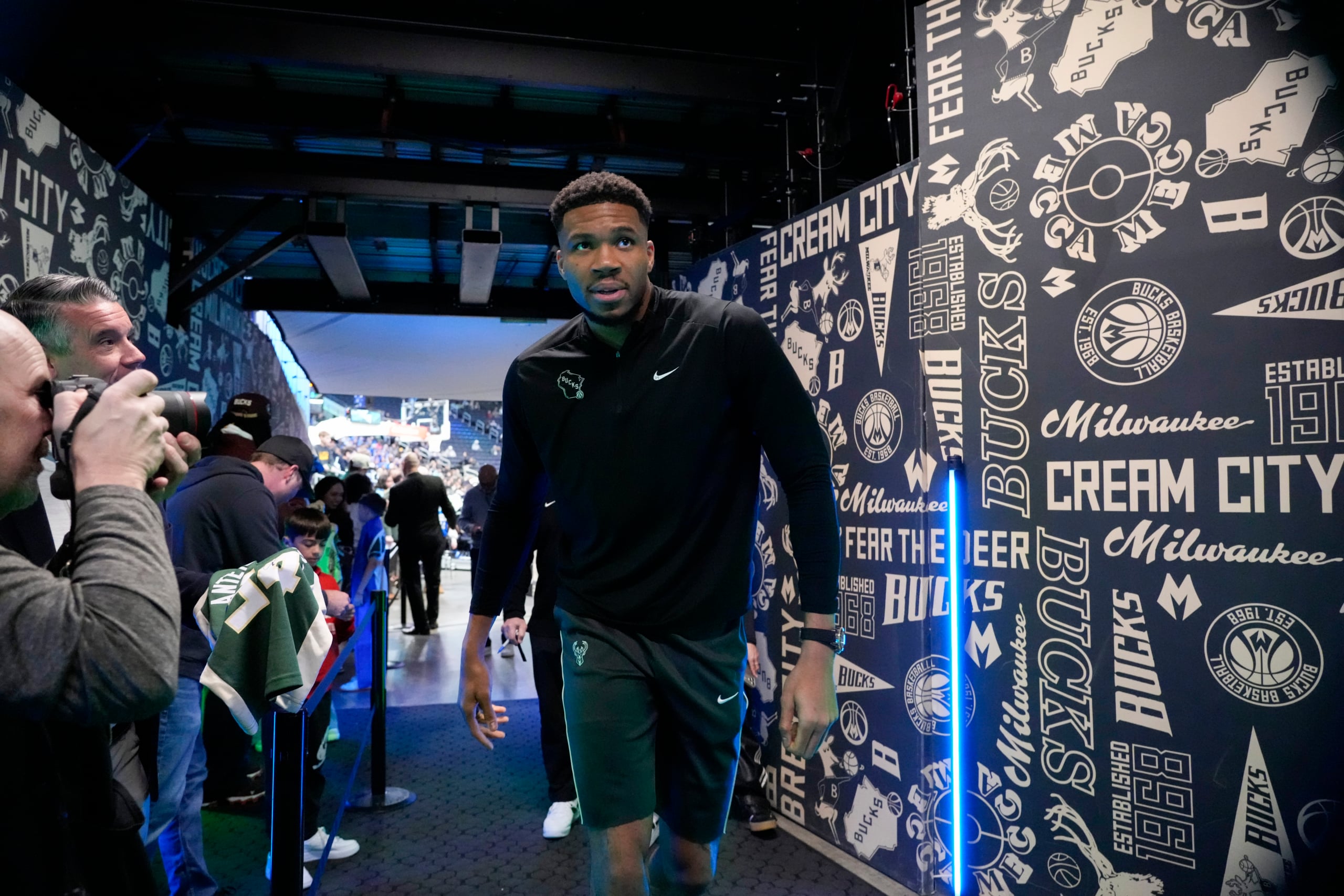 Giannis Antetokounmpo trade coming soon? New rumor adds fuel to rampant ...