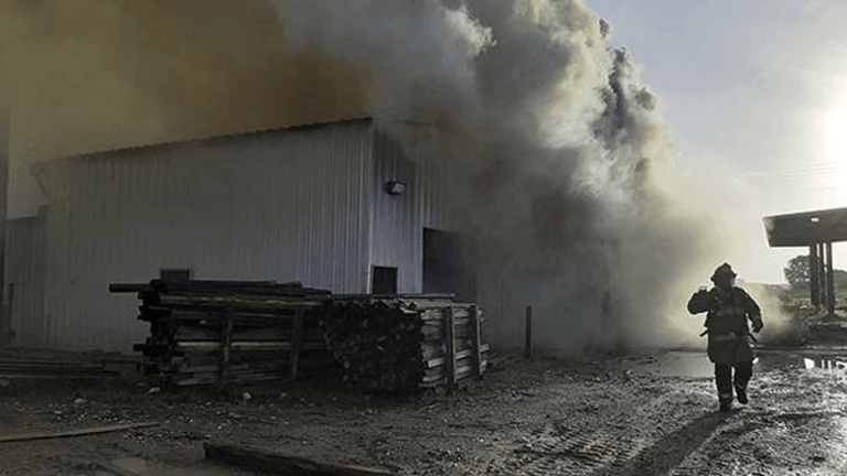 Crews from across North Jasper battle Lincoln Lumber fire off Highway ...