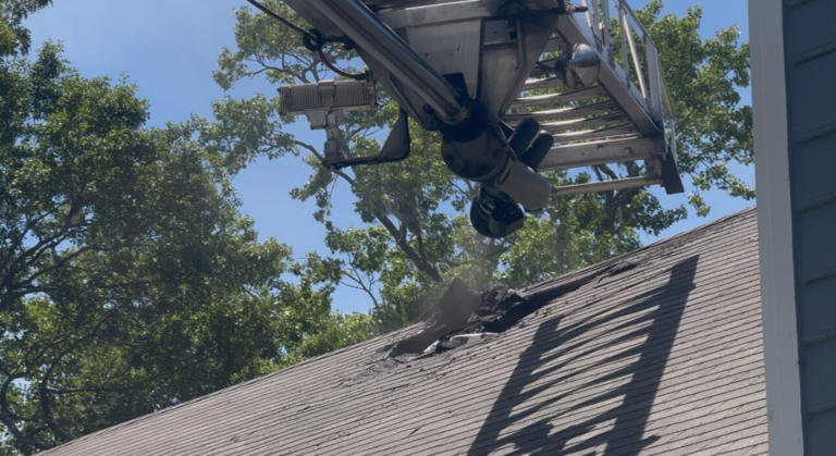 2 displaced after house fire on Holland Park Court