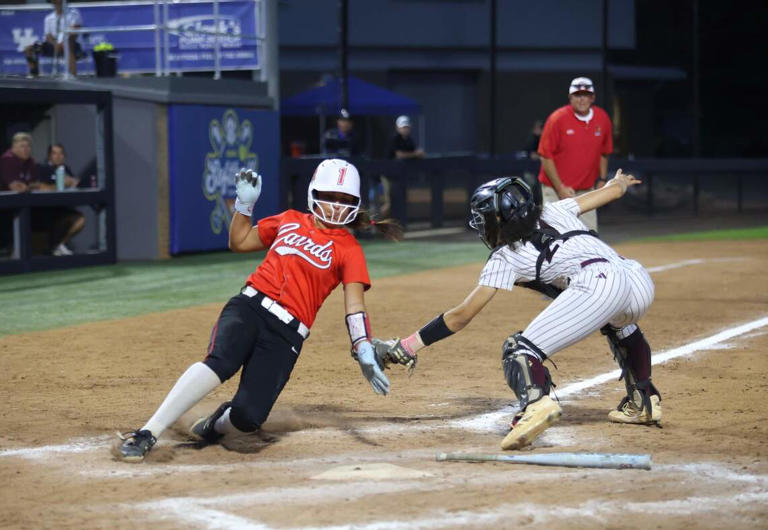 'Ride it together.' GRC rides home run momentum to 1st-round state ...