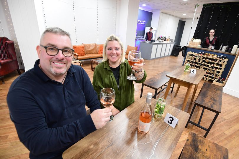 'Unique' wine bar opens on St Helens high street