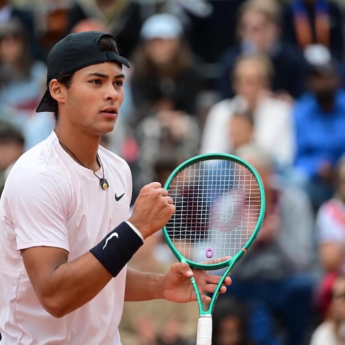 Guto Miguel vence Roland Garros juvenil e se torna 1º brasileiro ...