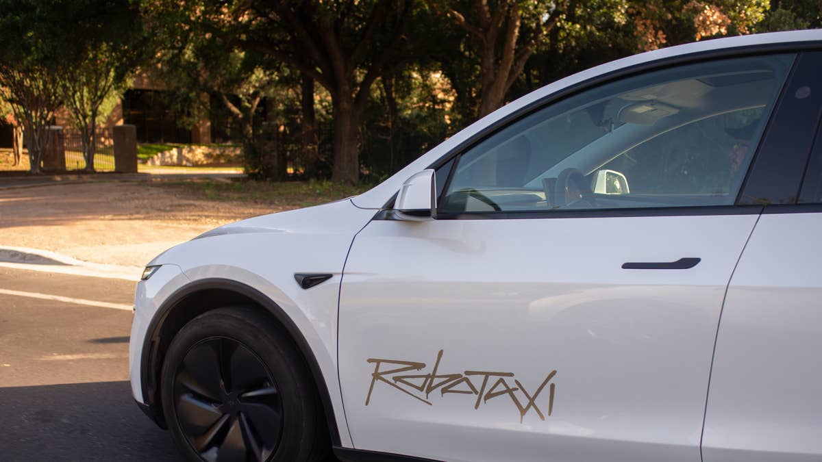 Tesla robotaxi takes a big step toward Elon Musk's ultimate vision