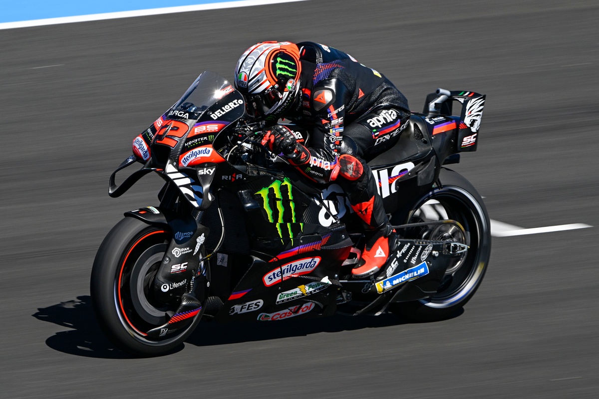 MotoGP | Bezzecchi 3° stringendo i denti: "Dopo un contatto con ...