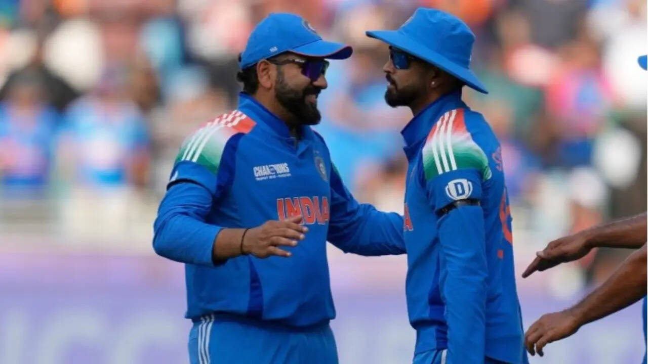 Shreyas Iyer greeted by Rohit Sharma for first time since becoming ...