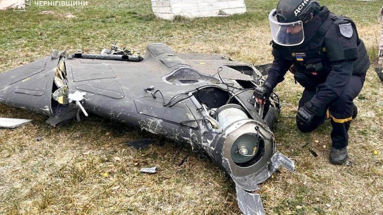 Ukraine unveiled a drone built to hunt Russia’s Shahed attack drones in ...