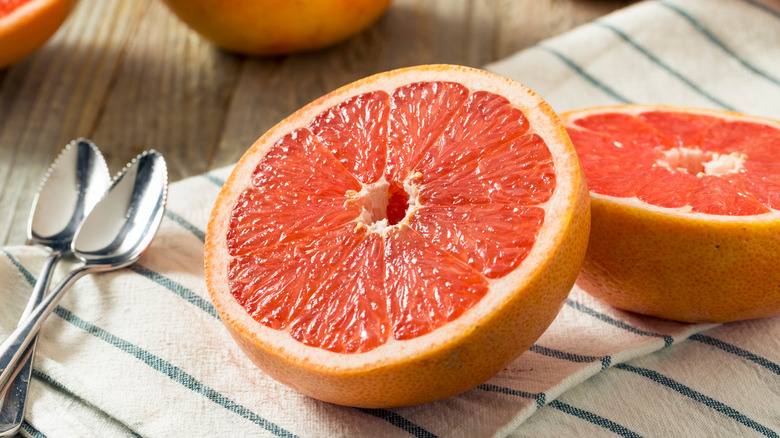 14 types of grapefruit you should know