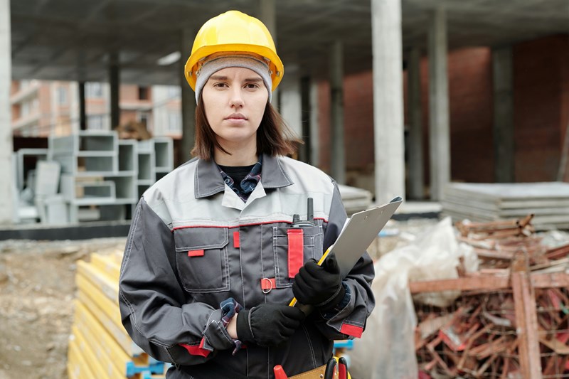'[I was] awarded a 12 cent raise': 15+ employees who quit their jobs ...