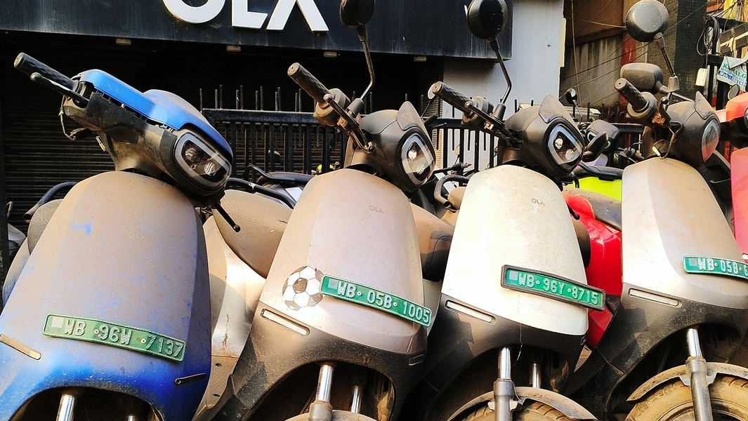 Electric scooter sales surge 63% in May 2026 amid petrol price hike