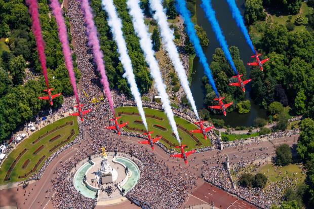 UK flight restrictions as Red Arrows set for King Charles birthday