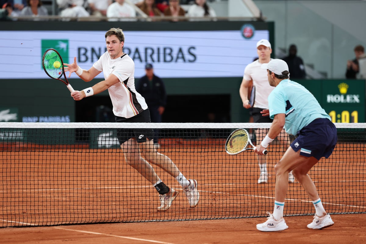 British heartbreak as star beaten in French Open men’s doubles final