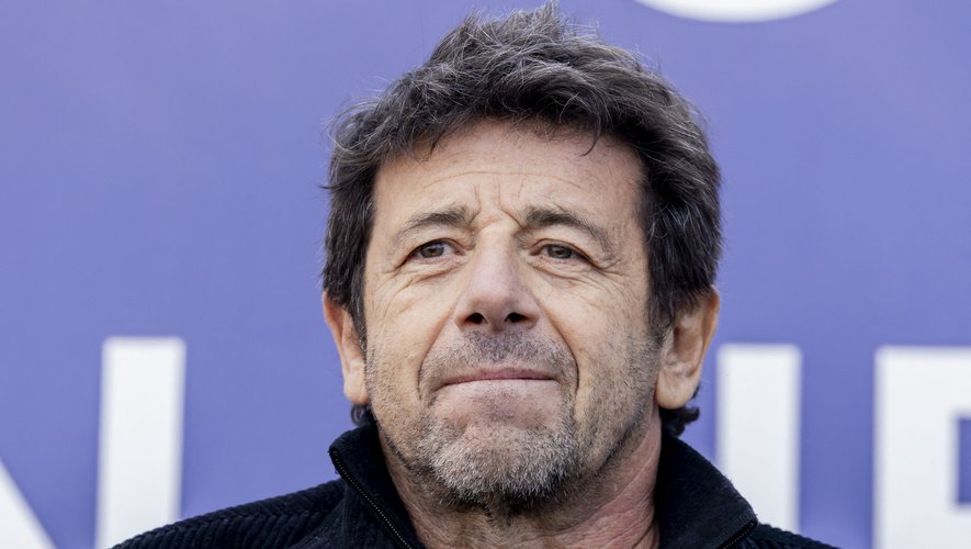 Affaire Patrick Bruel : la plaque honorifique du chanteur sur la plage ...