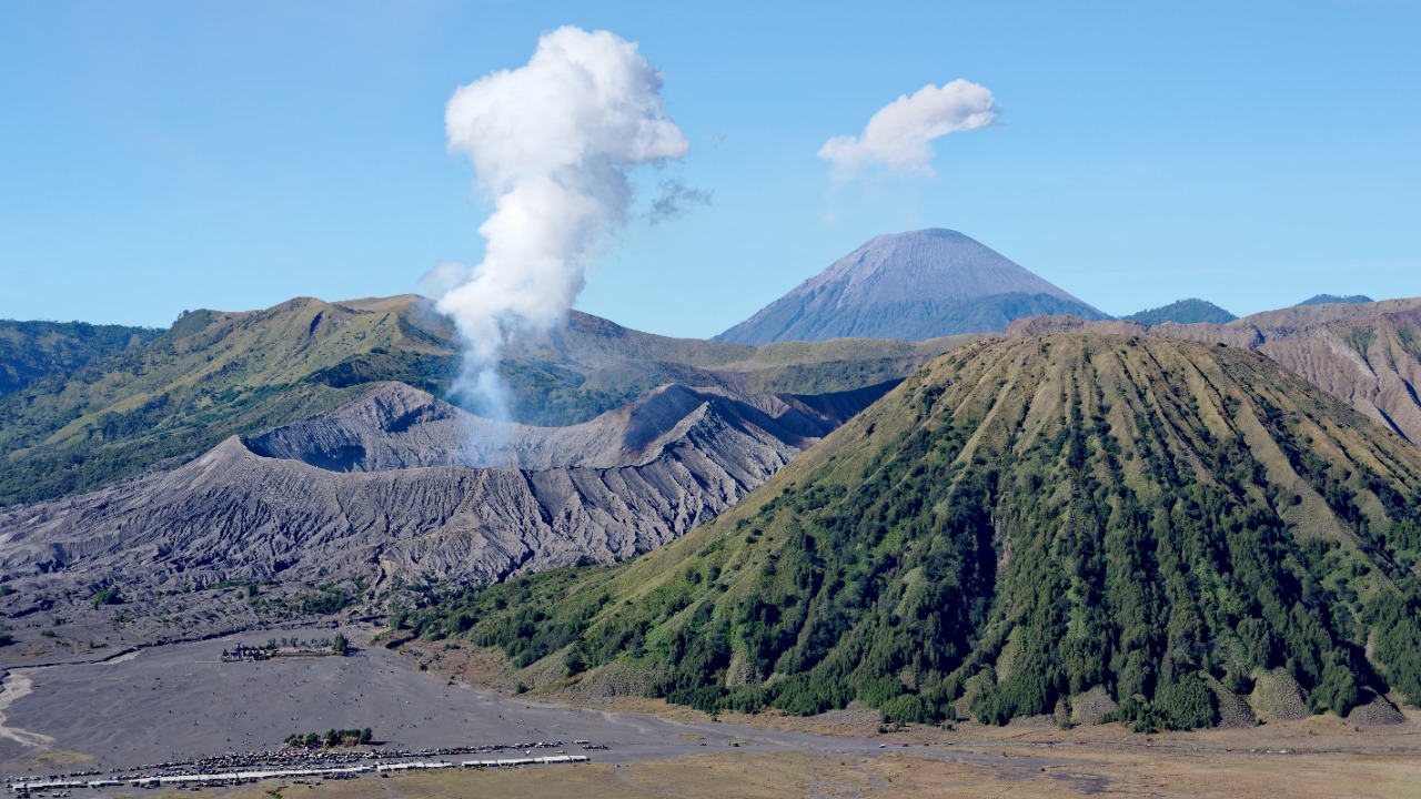 Indonesia has already logged 2,336 volcanic eruptions this year