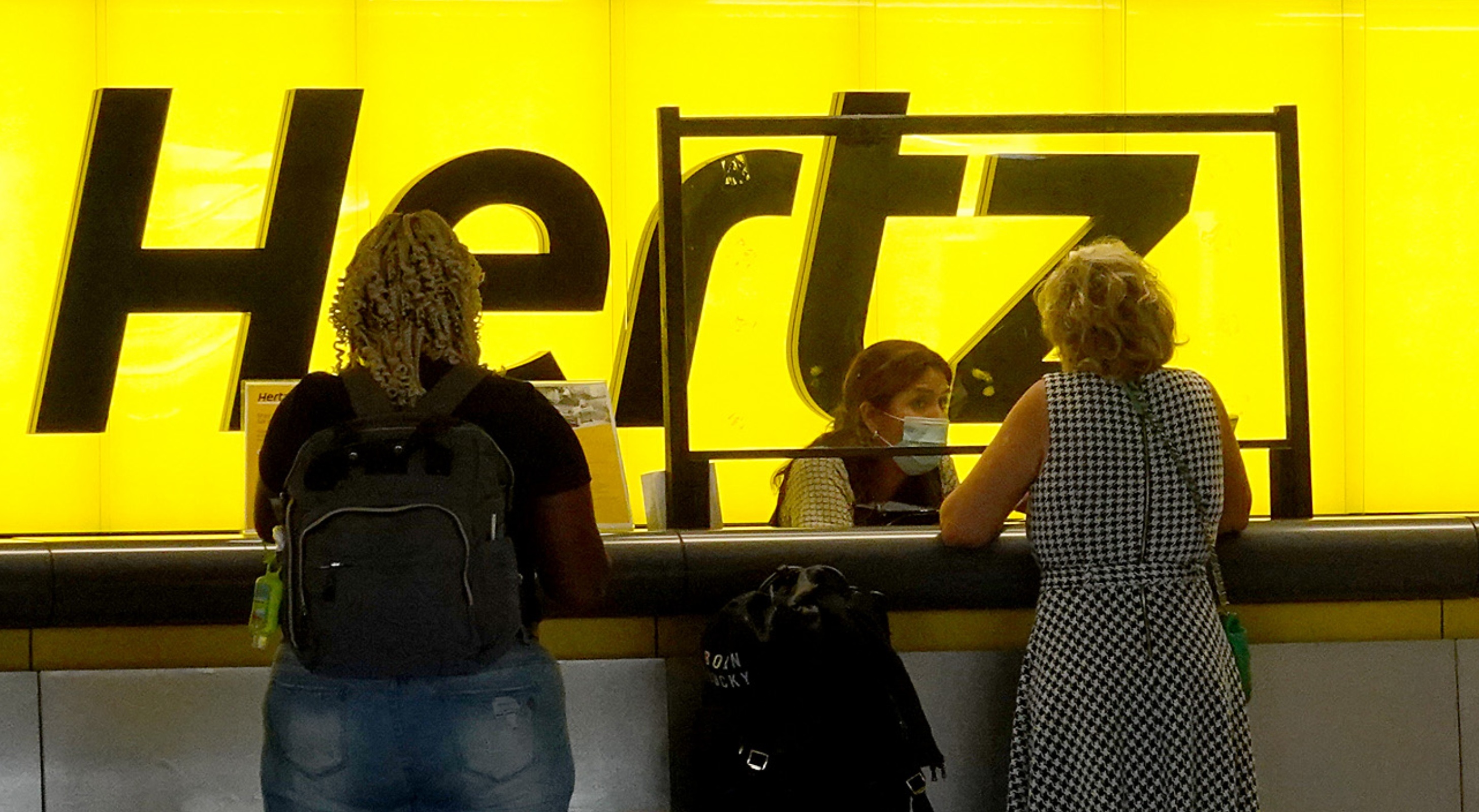 Hertz is listing 8,000 used cars on eBay as buyers 'starve for deals ...