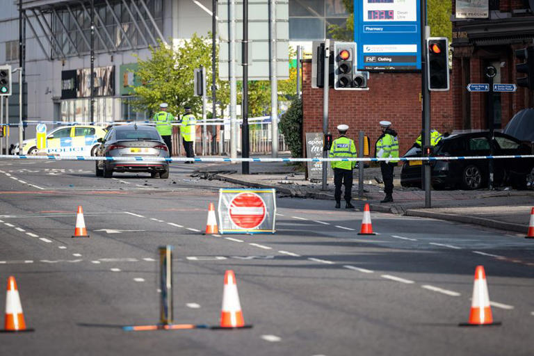 Brave police officer weeps as he faces cocaine and booze-fuelled driver ...