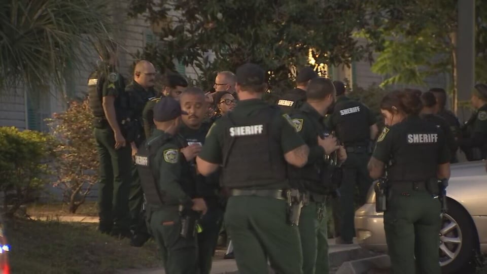 Shooting in Orange County apartment leaves 2 young children dead ...