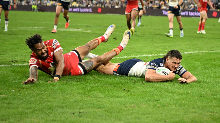 Cobbo double leads Dolphins to fifth straight NRL win