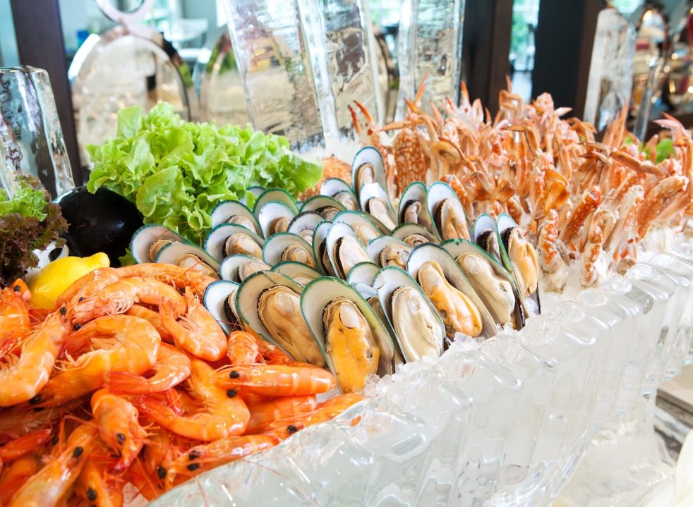 5 restaurant chains with the best all-you-can-eat fish specials ...